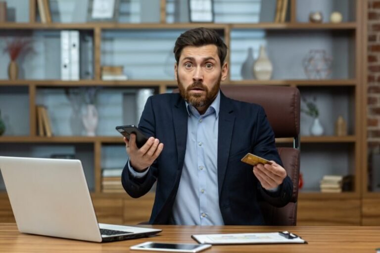 How to handle payroll when business can't pay employees in UAE